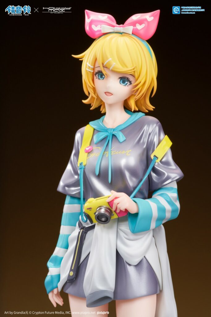 1/7 Scale Fashion Street Ver. Rin Kagamine - VOCALOID Official Statue ...